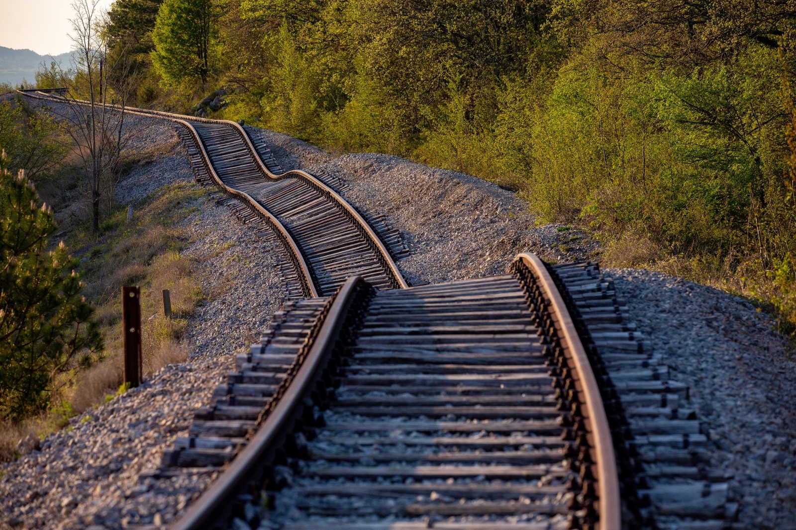 ISTARSKA 'PIJANA PRUGA' U prošlosti služila za prijevoz ugljena, a sada ...