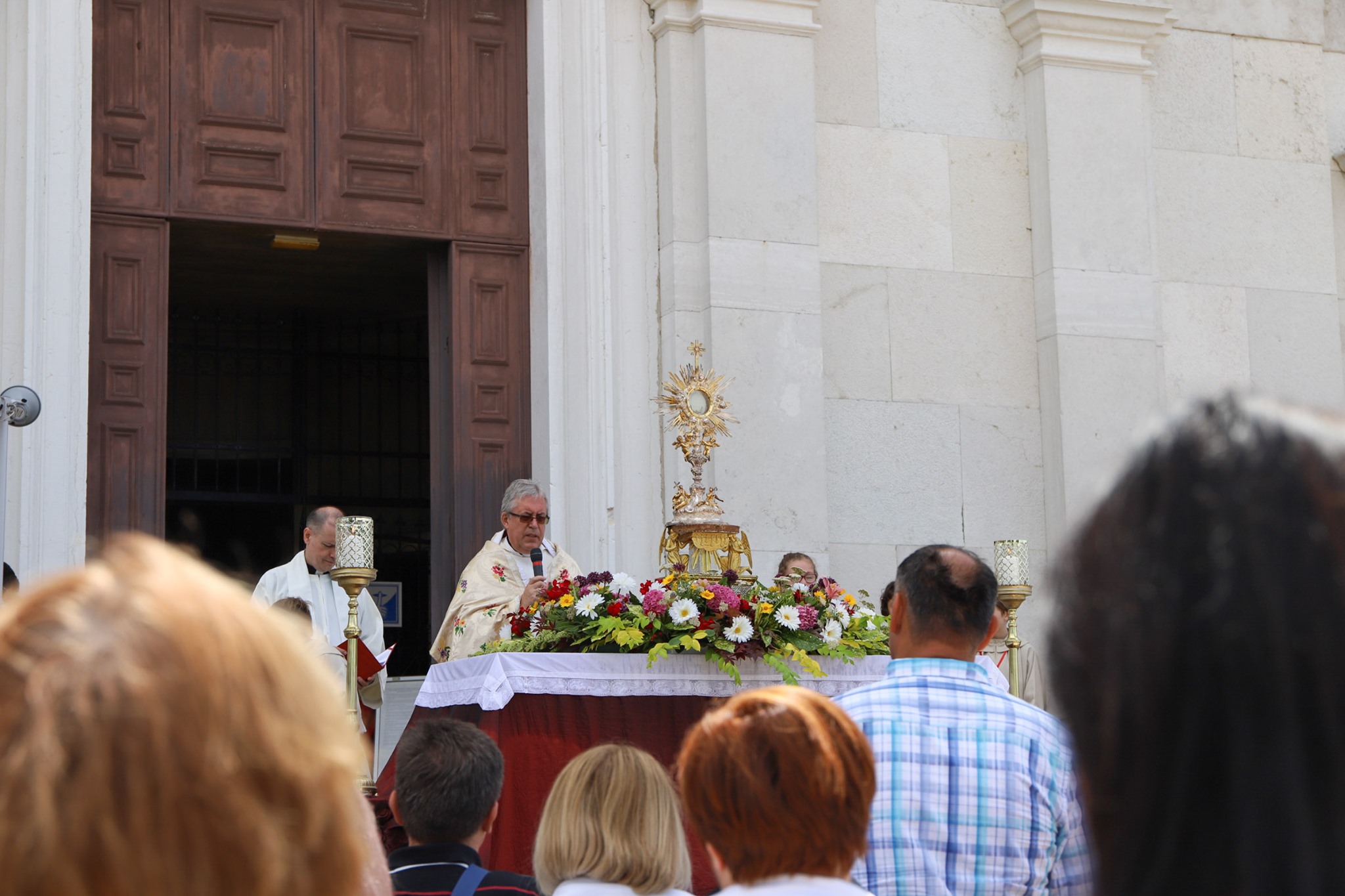 Mons. Vilim Grbac: 'Tijelovo je blagdan zahvalnosti, ali i podsjetnik ...