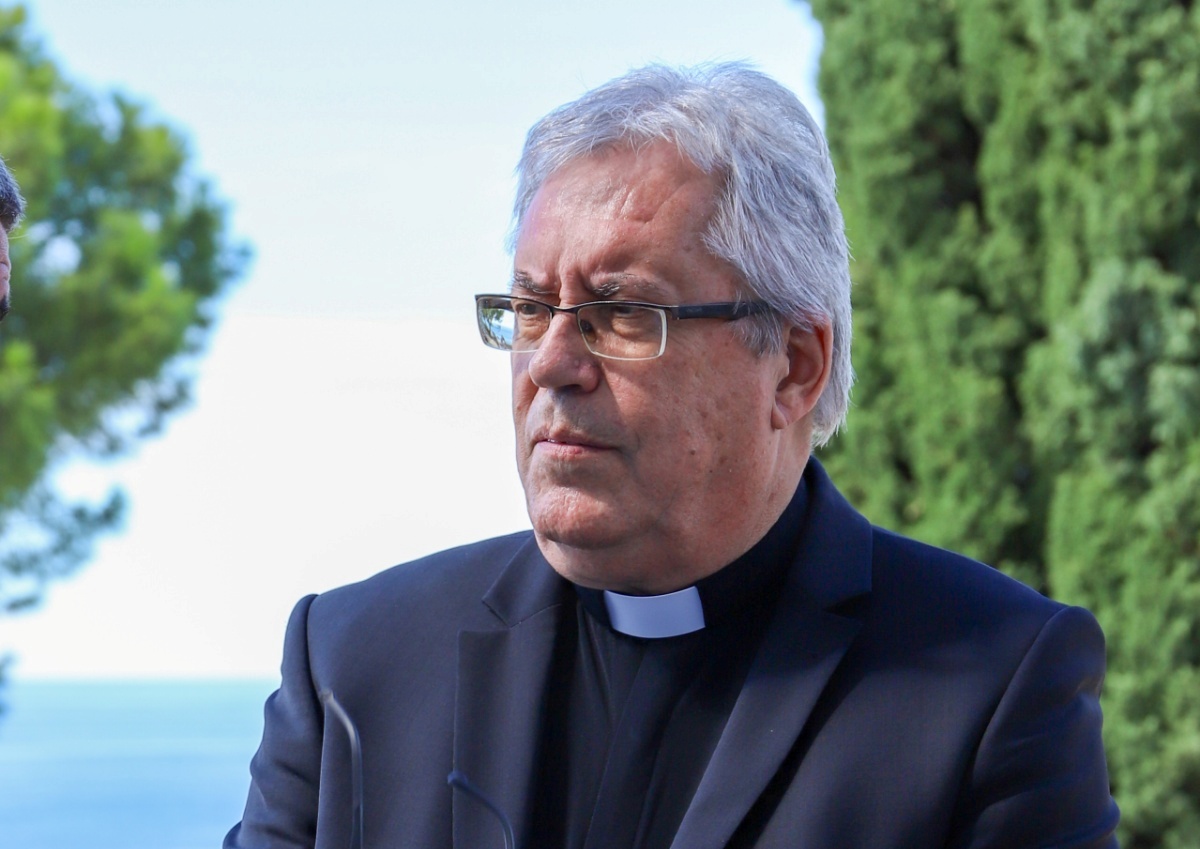 VELIKI INTERVJU S ROVINJSKIM ŽUPNIKOM Mons. Vilim Grbac: Svećenik nije ...