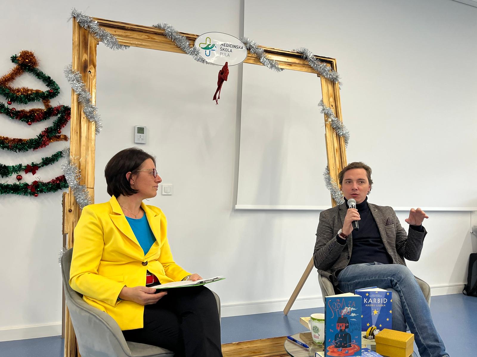 'Uokviri priču': Književnik Andrij Ljubka gostovao u Medicinskoj školi ...